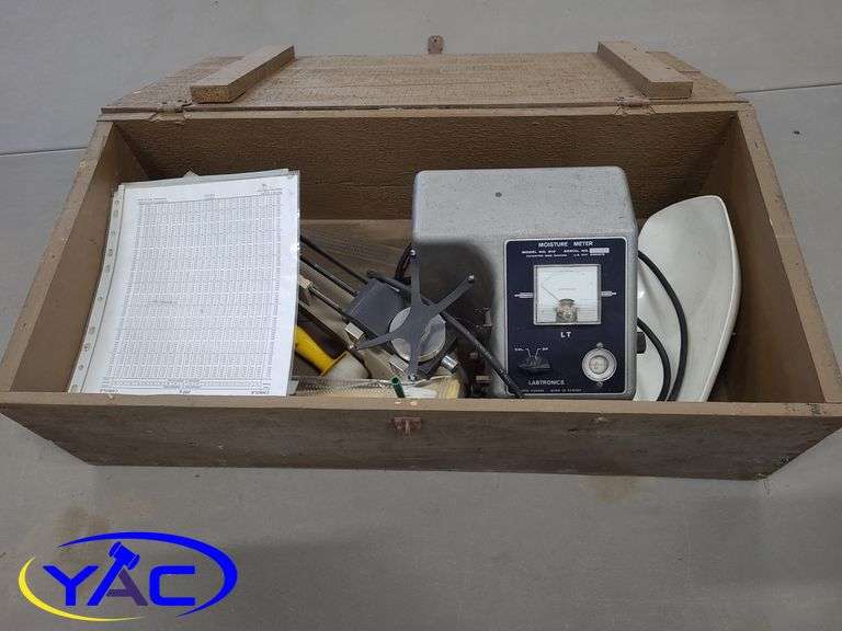 Labtronics 919 Moisture Meter W/ Balance Beam Scale - YAC Auctions