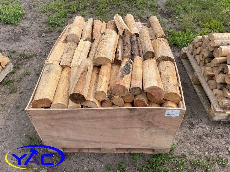 Pallet Of Dry Seasoned Spruce Firewood - YAC Auctions