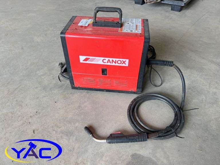 Canox Firefly 130 Mig Welder - YAC Auctions