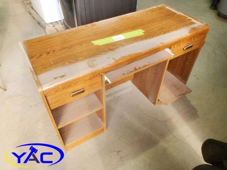 Computer Desk - YAC Auctions