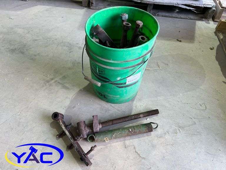 Heavy Coral Gate Hinges - YAC Auctions