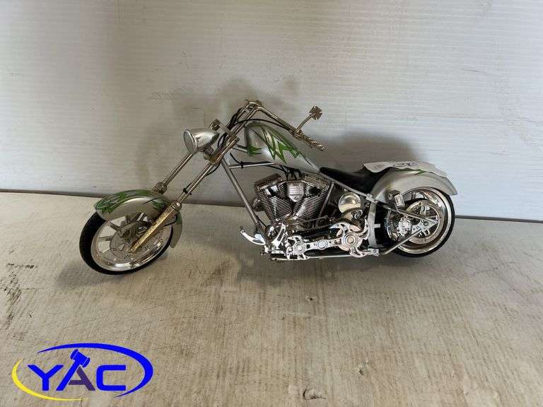 Collectible Large Motorcycle - YAC Auctions