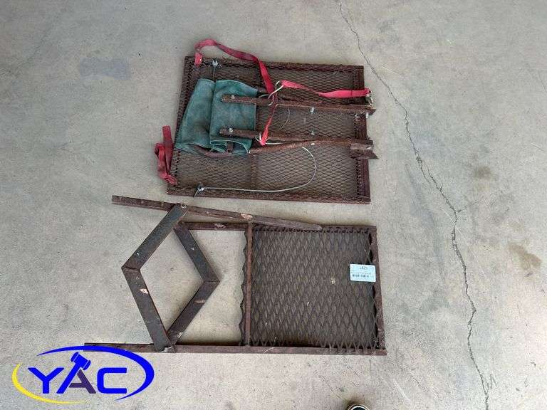 Hunting Tree Stand - YAC Auctions