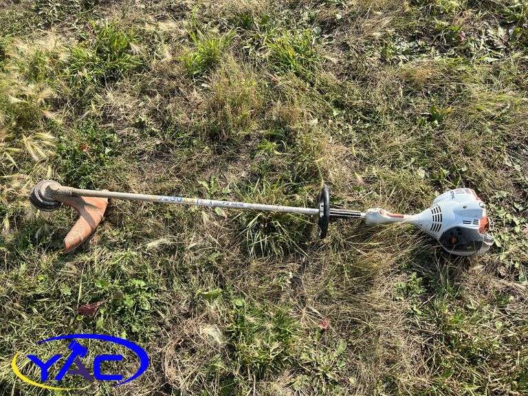 Stihl FS56RC Weed Trimmer - YAC Auctions