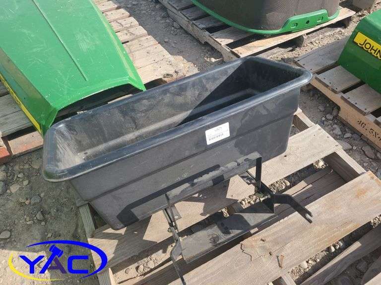 John Deere Tractor Trunk - YAC Auctions