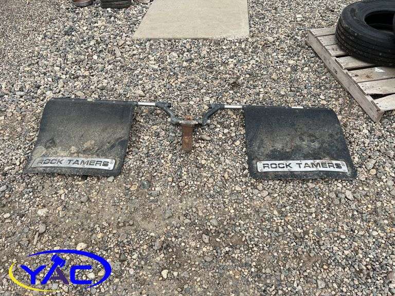 Rock Guard Mud Flaps & Riser - YAC Auctions