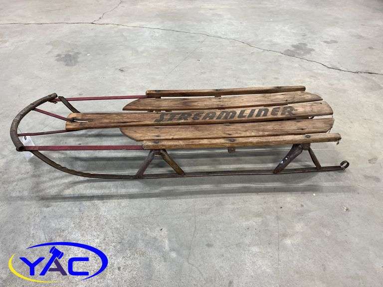 Metal Sled - YAC Auctions