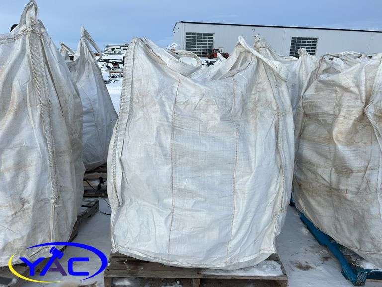 Mini Bulk Bag Of Seasoned Spruce / Pine Firewood - YAC Auctions