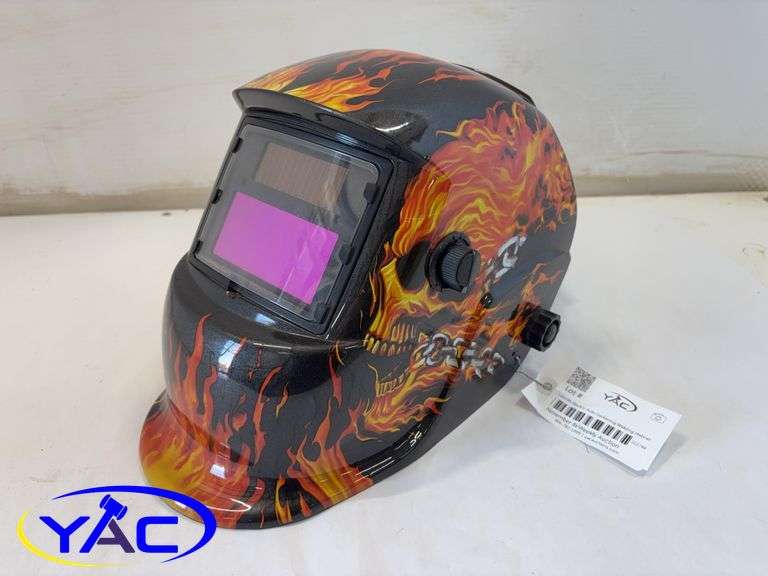 Lincoln Electric Auto Darkening Welding Helmet - YAC Auctions