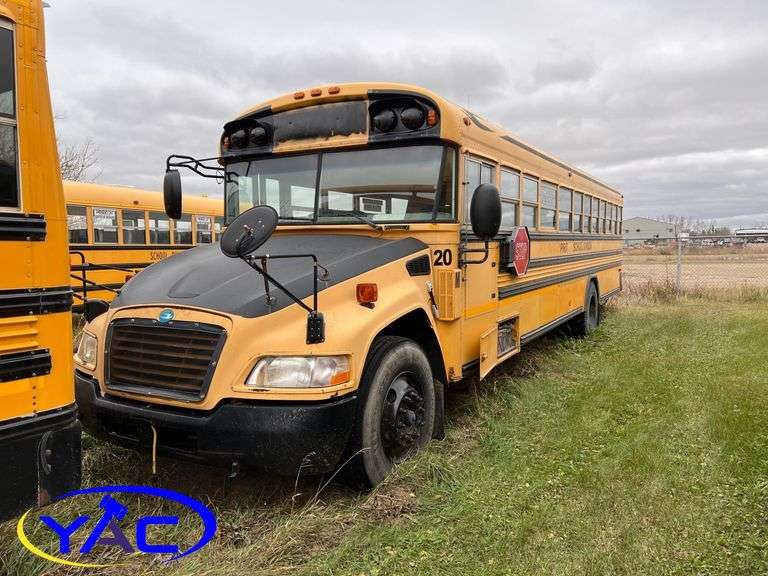 2008 BLUEBIRD BUS #20M - NOT RUNNING - YAC Auctions
