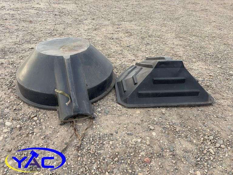 Standard Hopper & Round Hopper - YAC Auctions