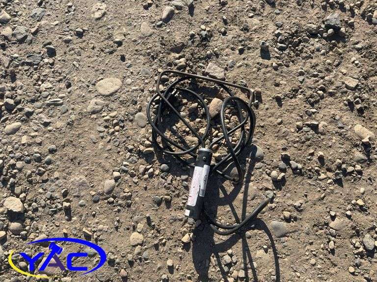 Electric Twine Cutter - YAC Auctions