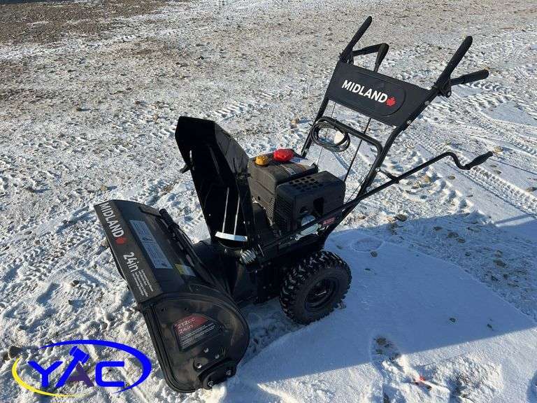 24" Midland Snow Blower 212cc - YAC Auctions