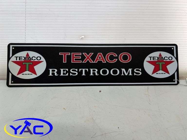 4"x16" Metal "Texaco Restrooms" Sign - YAC Auctions