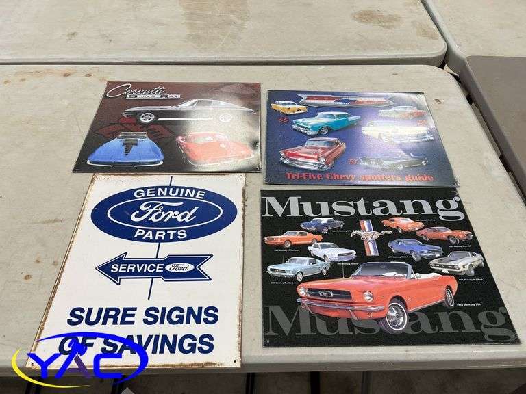 4- Wall hanging Models - YAC Auctions