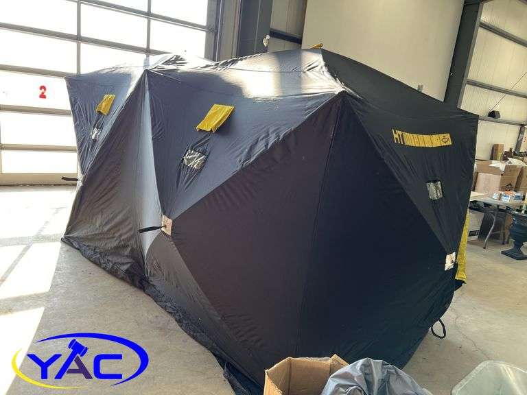Pop Up Ice Fishing Shack - YAC Auctions