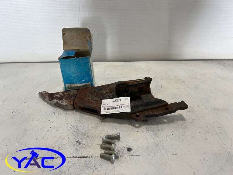 Flexi Coil Stealth Opener W/ 4lbs of Bolts (3/8 - 1") - YAC Auctions