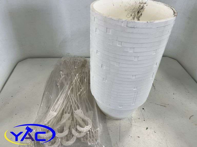 Approx. 25- White Flower Pots - YAC Auctions