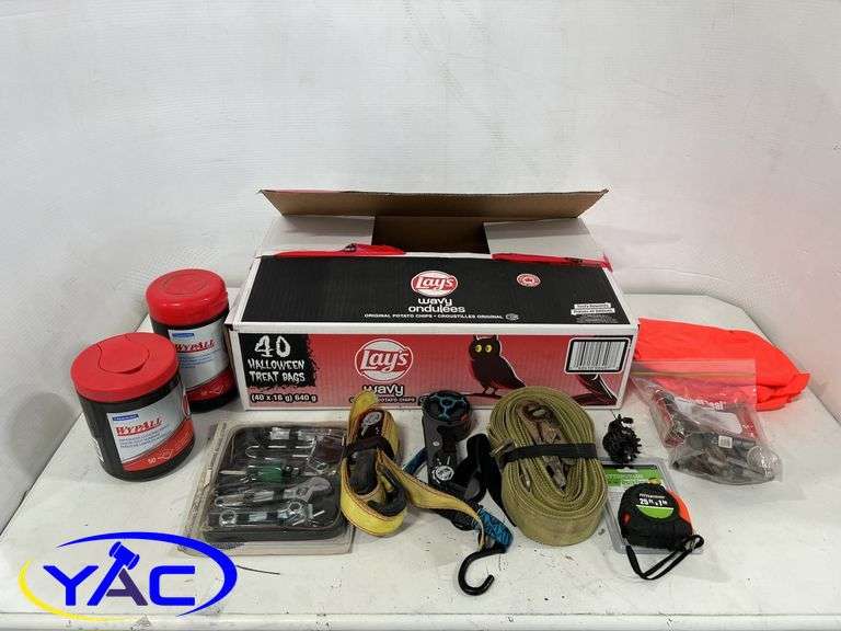 Box of Misc. - YAC Auctions