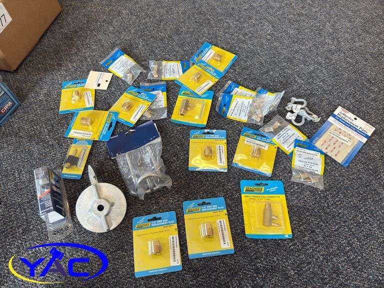 Assorted Fittings & Misc - YAC Auctions