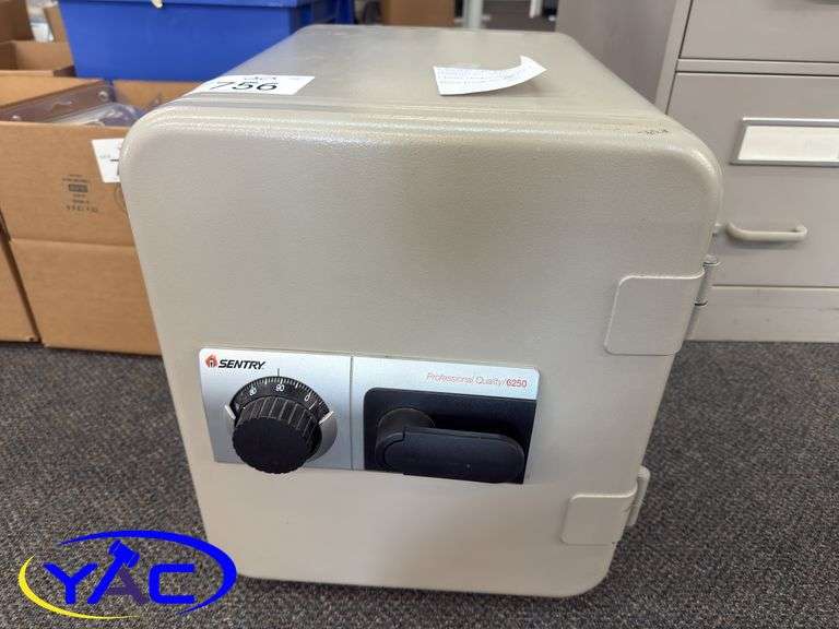 Sentry Safe Professional Quality 6250 - YAC Auctions