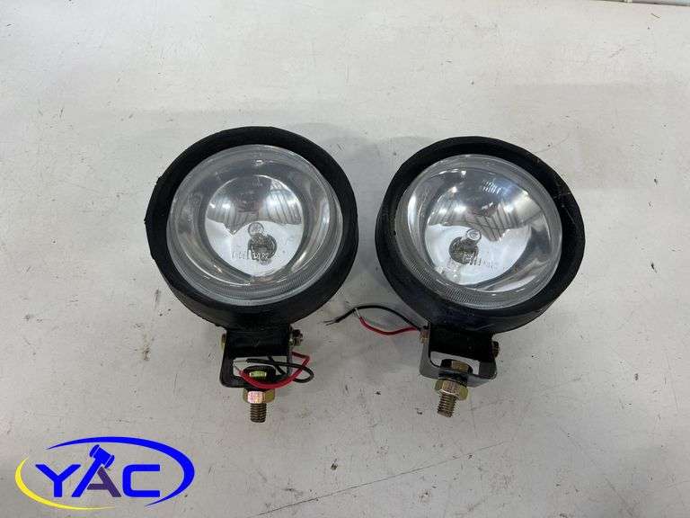 Tractor Lights - YAC Auctions