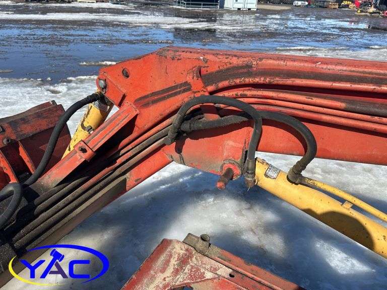 LEON 707 Loader W/ Bucket - YAC Auctions