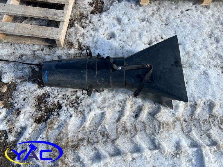 Auger Spout - YAC Auctions