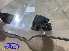 Clamp On ATV Windshield - YAC Auctions