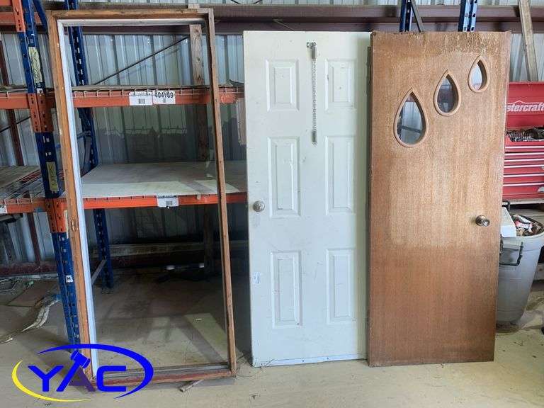2- Doors & 1- Door Frame - YAC Auctions