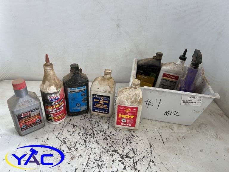 Box of Misc. - YAC Auctions