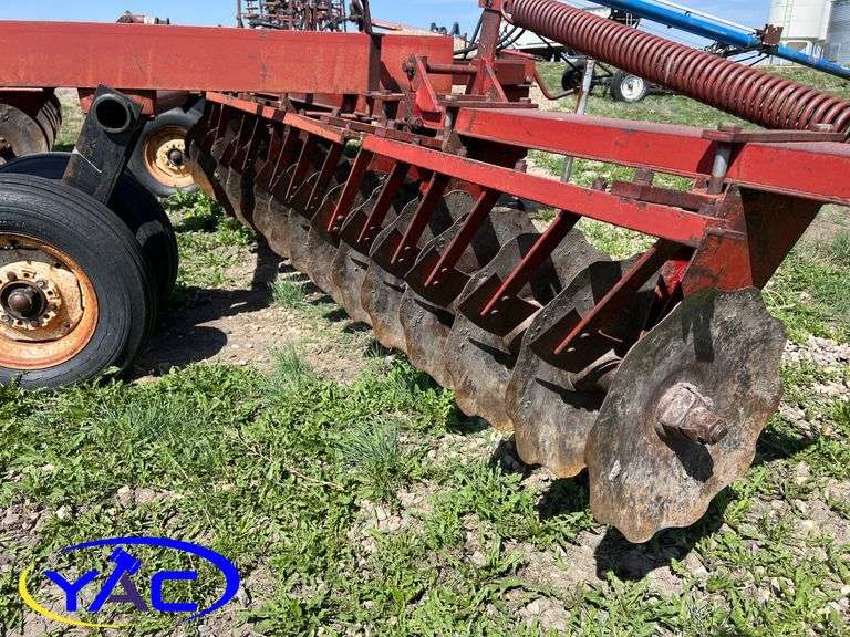 TANDEM DISC - YAC Auctions