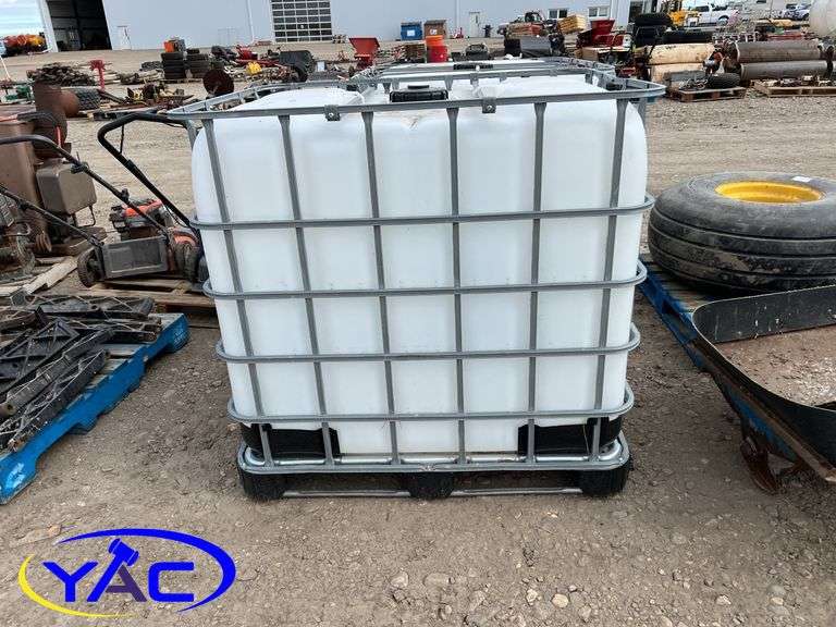 1000 Litre Empty Liquid Tote - YAC Auctions