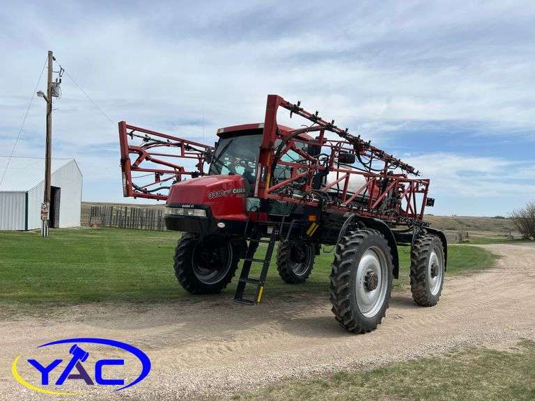 2010 CASE IH 3330 100' SPRAYER W/ AIM COMMAND - YAC Auctions
