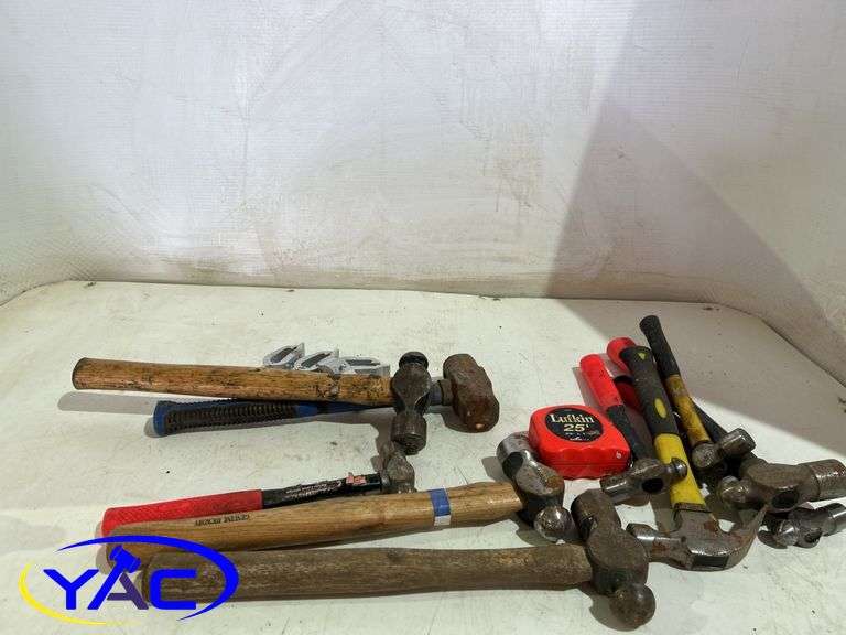 Assorted Hammers - YAC Auctions