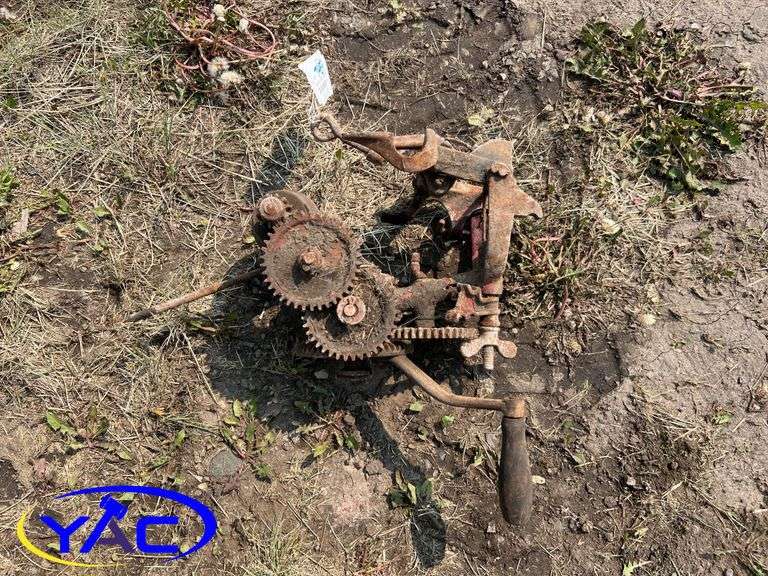 Antique Hand Grinder - YAC Auctions