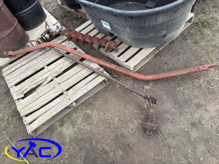 3 Point Hitch Auger (Pin Needs Replacing) - YAC Auctions