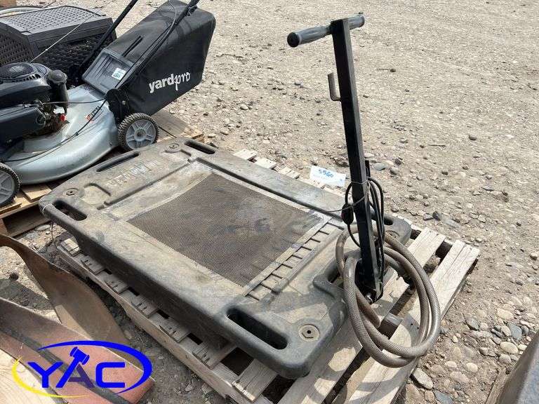 Oil Change Cart W/ Wheels & 110V Pump - YAC Auctions