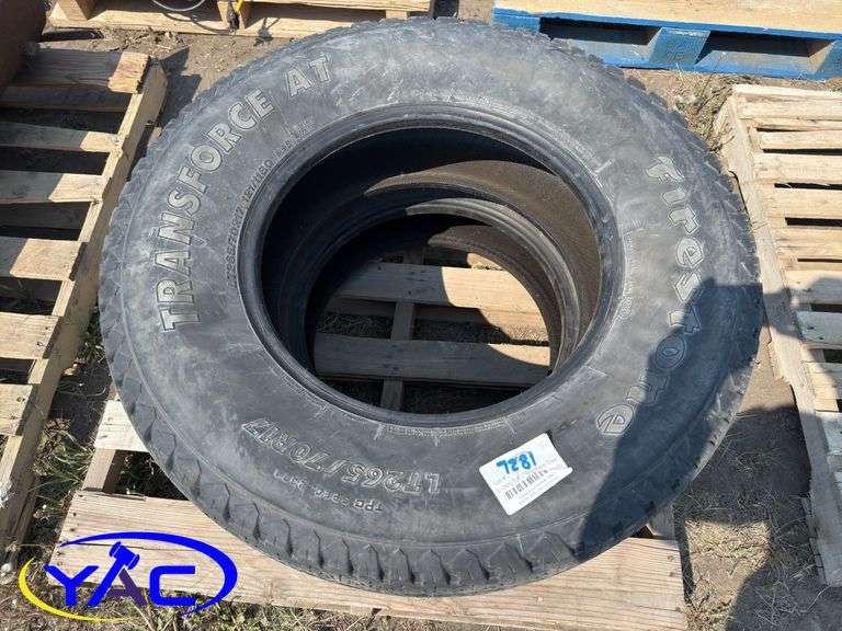2 - 265/70R17 Firestone Tires - YAC Auctions