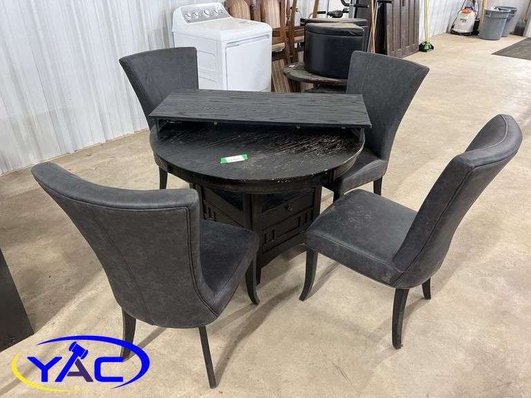 Four Chair Dining Room Set - YAC Auctions