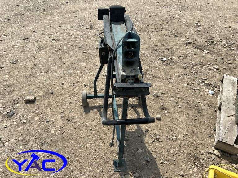 Yardworks 1-3/4HP 60HZ Electric Log Splitter - YAC Auctions