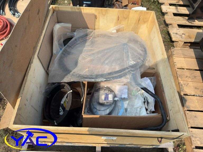 Pallet Of Volvo Parts - YAC Auctions
