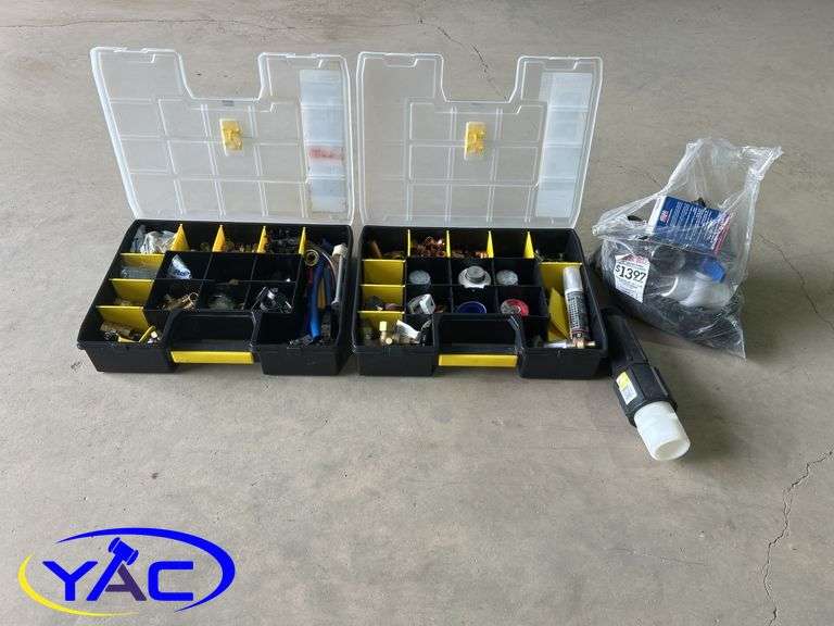 Plumbing Supplies 2 Cases + Fittings - YAC Auctions