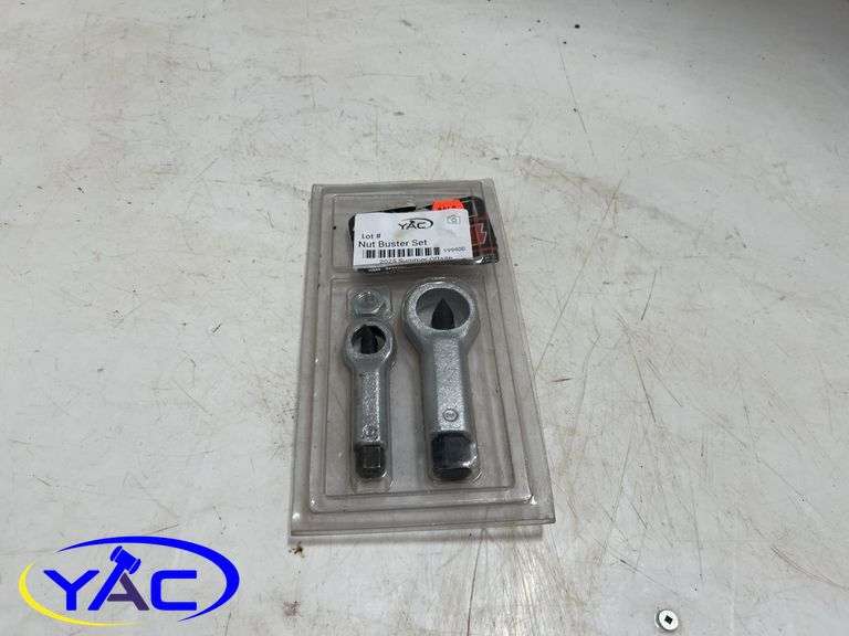 Nut Buster Set - YAC Auctions