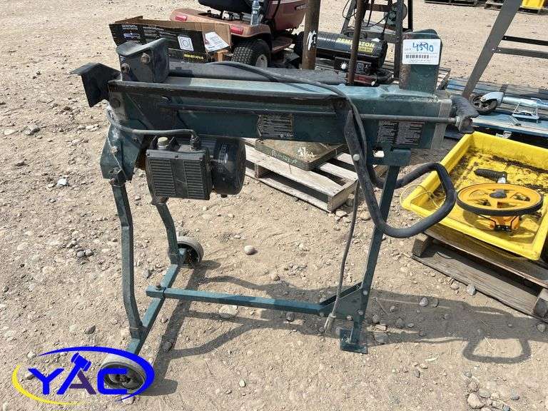 Yardworks 1-3/4HP 60HZ Electric Log Splitter - YAC Auctions