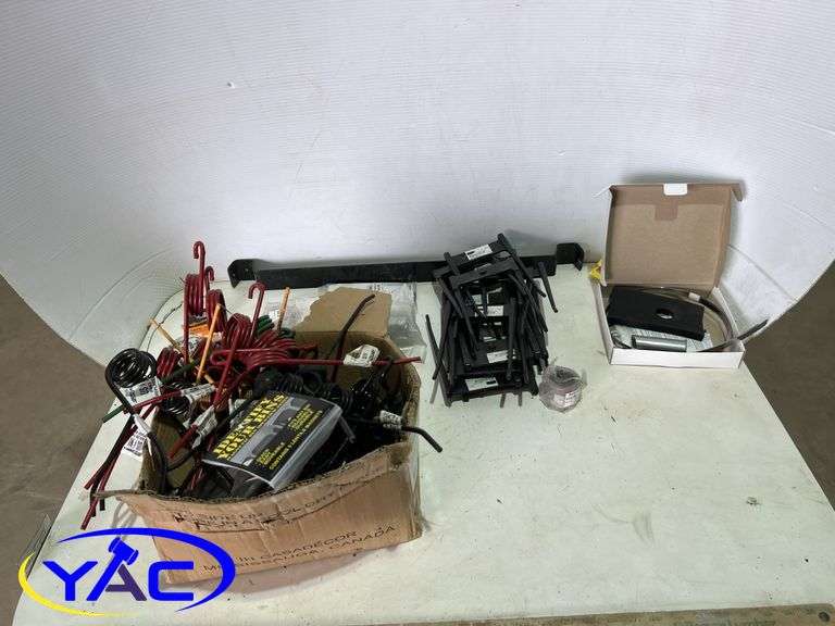 Box of Misc. Agriculture - YAC Auctions