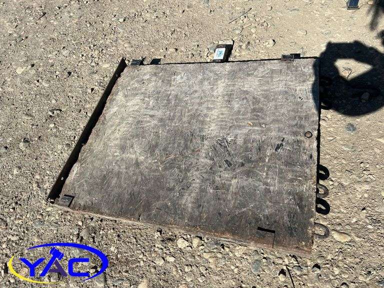 Hitch Receiver Platform - YAC Auctions