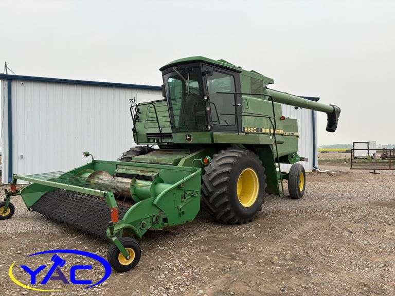 1986 JOHN DEERE 8820 TITAN II SELF-PROPELLED COMBINE W/ 914 PICK UP ...