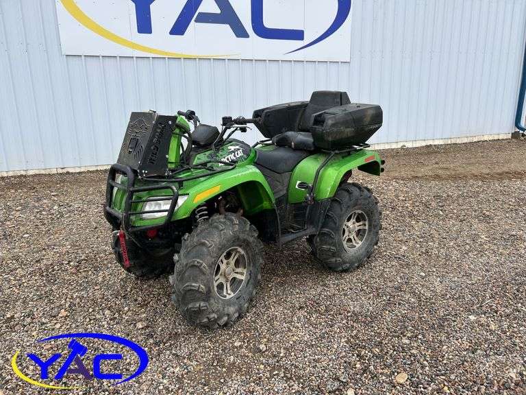 2010 ARCTIC CAT 700 MUD PRO QUAD - YAC Auctions