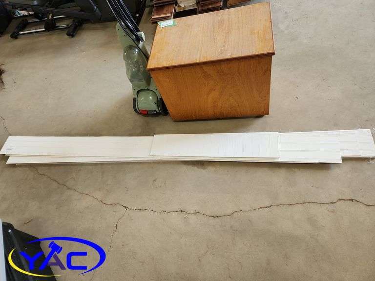 Wood Paneling Strips - YAC Auctions